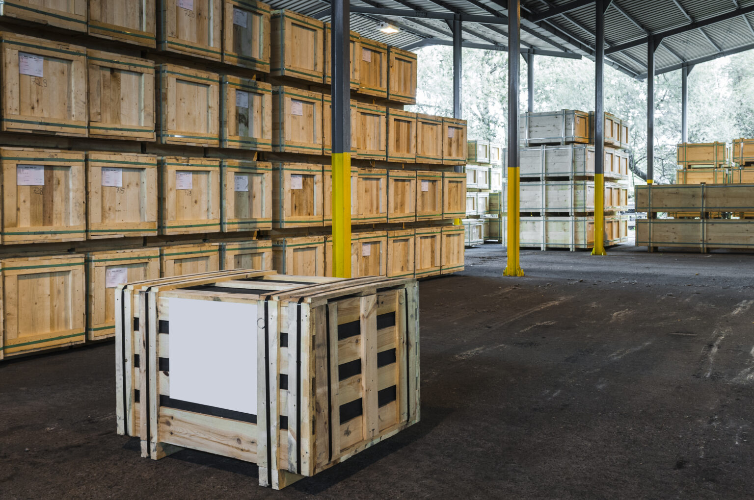 Custom Pallets | Custom Pallet Solutions | FALM